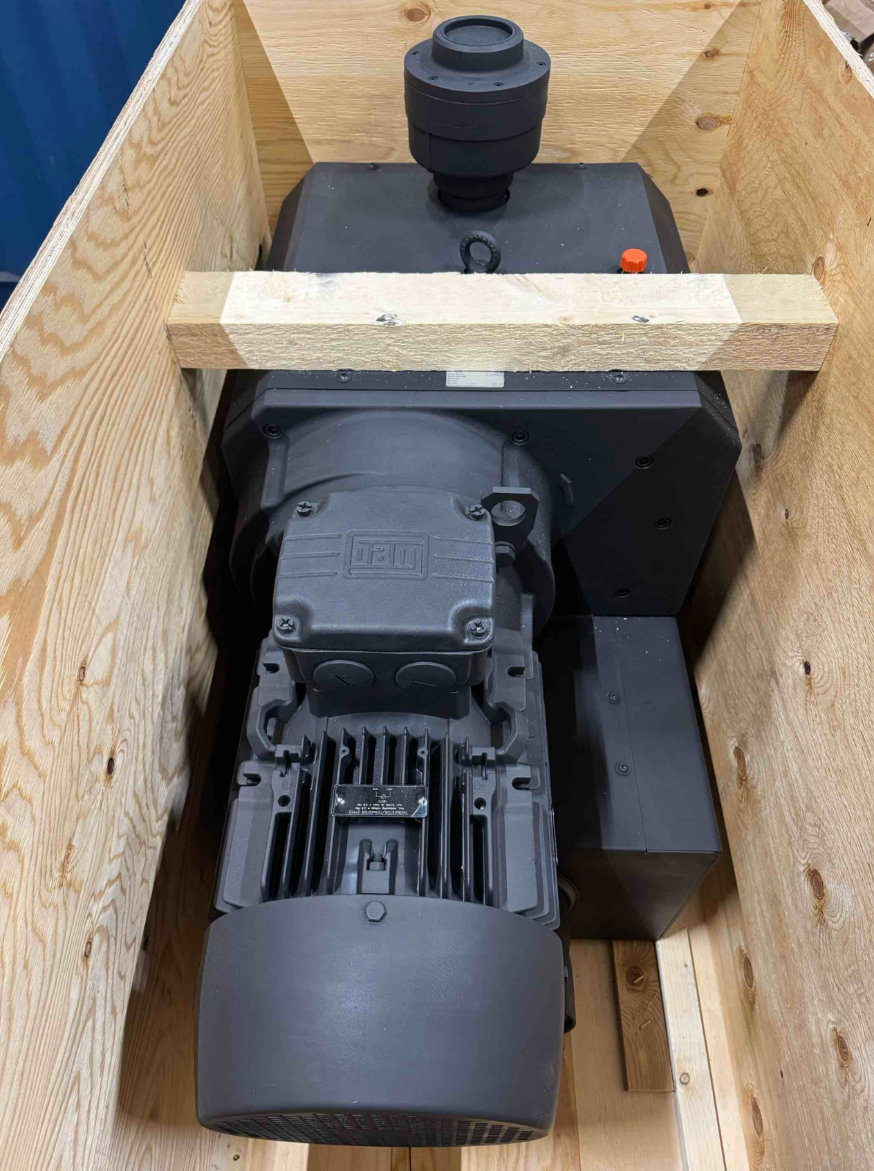 Elmo Rietschle C-VLR 501 High-Capacity Dry Claw Vacuum Pump – Tetromi